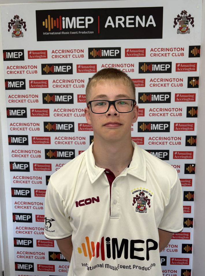 Senior Cricket – Accrington Cricket Club